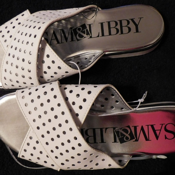 Sam & Libby | Shoes | Sam Libby Cross Strap Flip Flop Sandals | Poshmark